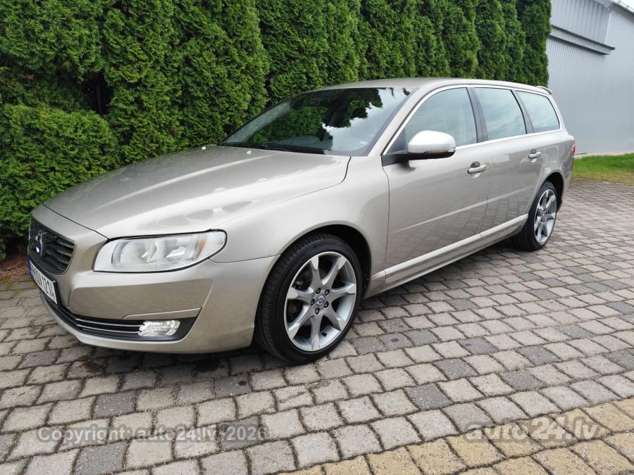Smilšu krāsa Volvo V70 2015 Paide, ar dzinēja tilpumu 2.00 L un nobraukumu 288 tūkst. km par 7690 €, foto 1 vietnē AUTOMOTO.COM.LV