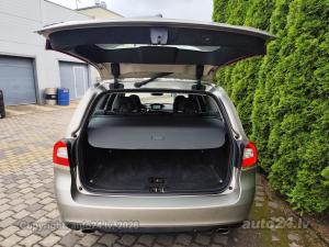 Smilšu krāsa Volvo V70 2015 Paide, ar dzinēja tilpumu 2.00 L un nobraukumu 288 tūkst. km par 7690 €, foto 13 vietnē AUTOMOTO.COM.LV