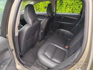 Smilšu krāsa Volvo V70 2015 Paide, ar dzinēja tilpumu 2.00 L un nobraukumu 288 tūkst. km par 7690 €, foto 15 vietnē AUTOMOTO.COM.LV