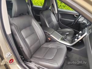 Smilšu krāsa Volvo V70 2015 Paide, ar dzinēja tilpumu 2.00 L un nobraukumu 288 tūkst. km par 7690 €, foto 22 vietnē AUTOMOTO.COM.LV