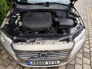 Smilšu krāsa Volvo V70 2015 Paide, ar dzinēja tilpumu 2.00 L un nobraukumu 288 tūkst. km par 7690 €, foto 25 vietnē AUTOMOTO.COM.LV