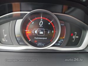 Smilšu krāsa Volvo V70 2015 Paide, ar dzinēja tilpumu 2.00 L un nobraukumu 288 tūkst. km par 7690 €, foto 28 vietnē AUTOMOTO.COM.LV