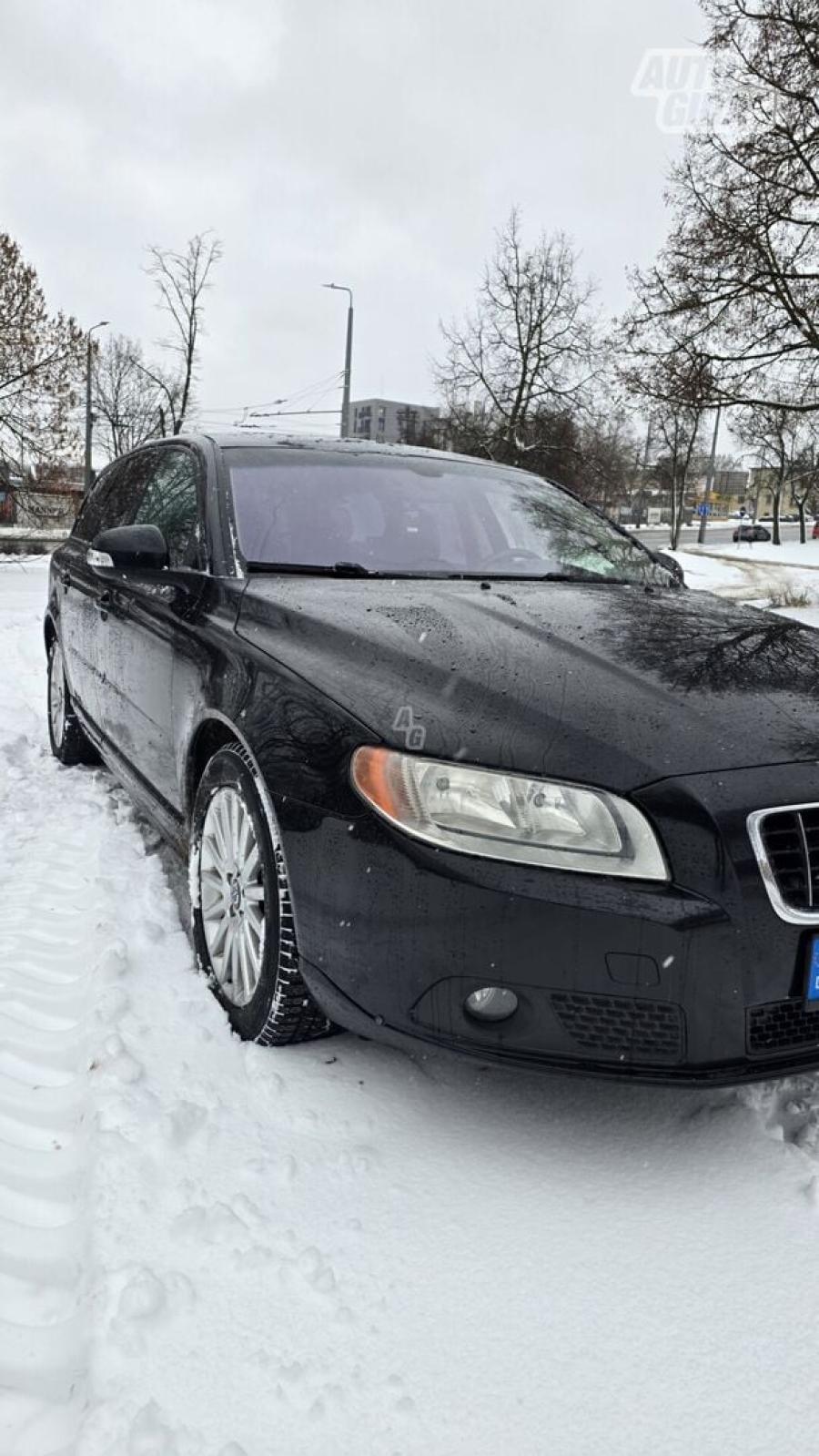 Melns Volvo V70 2007 Viļņa, ar dzinēja tilpumu 2.40 L un nobraukumu 338 tūkst. km par 3599 €, foto 2 vietnē AUTOMOTO.COM.LV