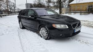 Melns Volvo V70 2007 Viļņa, ar dzinēja tilpumu 2.40 L un nobraukumu 338 tūkst. km par 3599 €, foto 5 vietnē AUTOMOTO.COM.LV