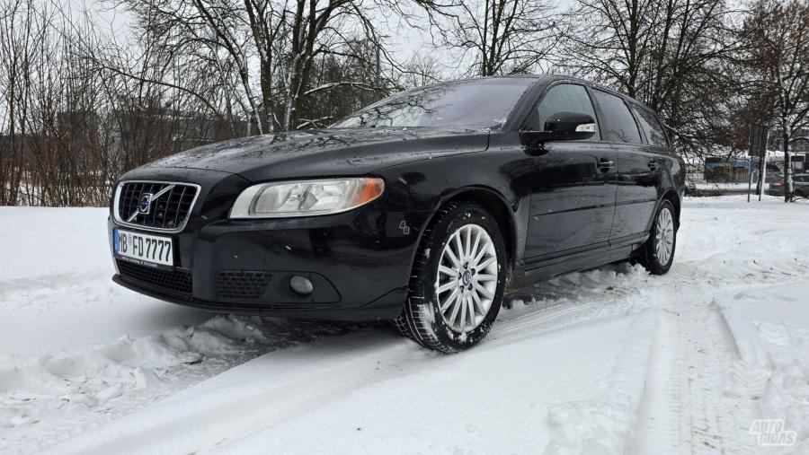 Melns Volvo V70 2007 Viļņa, ar dzinēja tilpumu 2.40 L un nobraukumu 338 tūkst. km par 3599 €, foto 8 vietnē AUTOMOTO.COM.LV