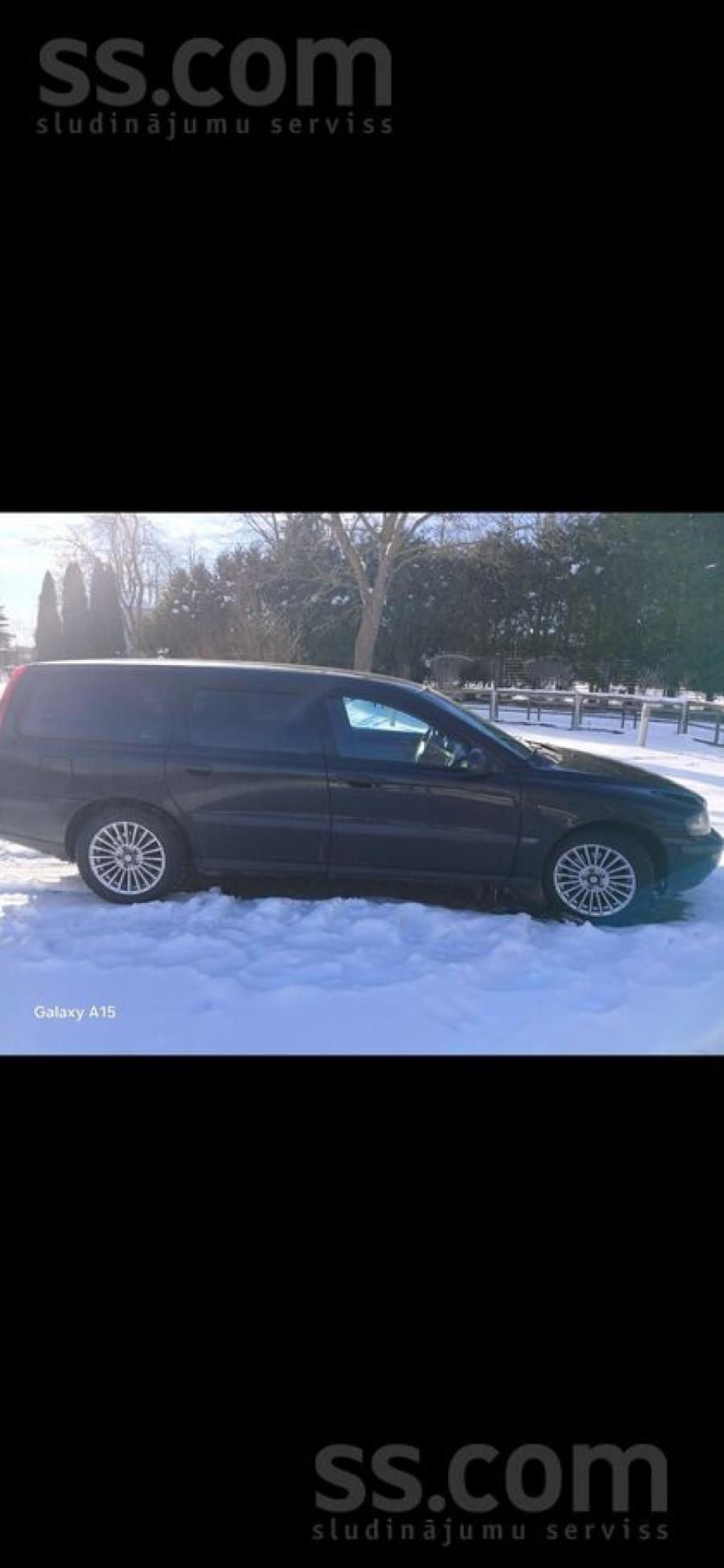 Black Volvo V70 2000 in Riga, with an engine capacity of 2.50 L and mileage of 0 thousand km for 1300 €, photo 4 on AUTOMOTO.COM.LV
