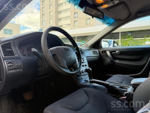 Melns Volvo V70 2001 Rīga, ar dzinēja tilpumu 2.40 L un nobraukumu 0 tūkst. km par 3200 €, foto 5 vietnē AUTOMOTO.COM.LV