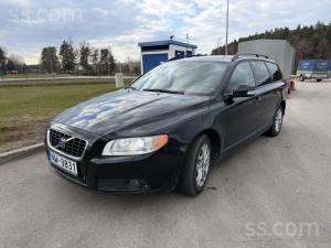 Melns Volvo V70 2008 Talsi, ar dzinēja tilpumu 2.40 L un nobraukumu 379 tūkst. km par 2750 €, foto  vietnē AUTOMOTO.COM.LV