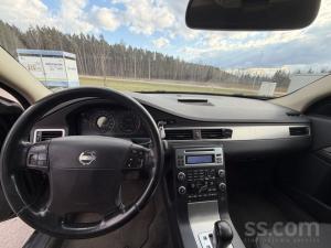 Melns Volvo V70 2008 Talsi, ar dzinēja tilpumu 2.40 L un nobraukumu 379 tūkst. km par 2750 €, foto 7 vietnē AUTOMOTO.COM.LV