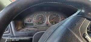 Черный Вольво В70 2003 в Вильнюс, объемом двигателя 2.40 л и пробегом 346 тыс. км за 900 €, фото 4 на AUTOMOTO.COM.LV