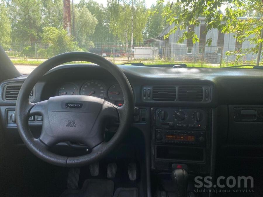 Melns Volvo V70 1999 Rīga, ar dzinēja tilpumu 2.50 L un nobraukumu 0 tūkst. km par 900 €, foto 11 vietnē AUTOMOTO.COM.LV