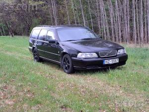 Melns Volvo V70 1999 Rīga, ar dzinēja tilpumu 2.50 L un nobraukumu 420 tūkst. km par 1999 €, foto 3 vietnē AUTOMOTO.COM.LV