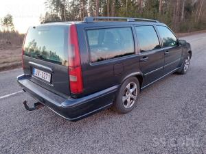 Melns Volvo V70 1999 Rīga, ar dzinēja tilpumu 2.50 L un nobraukumu 617 tūkst. km par 780 €, foto 5 vietnē AUTOMOTO.COM.LV