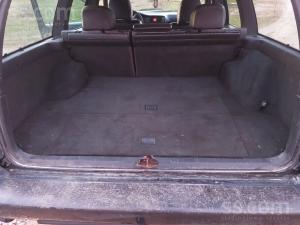 Melns Volvo V70 1999 Rīga, ar dzinēja tilpumu 2.50 L un nobraukumu 617 tūkst. km par 780 €, foto 13 vietnē AUTOMOTO.COM.LV