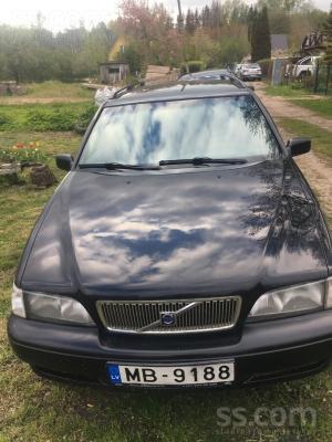 Melns Volvo V70 1999 Jelgava, ar dzinēja tilpumu 2.50 L un nobraukumu 309 tūkst. km par 1450 €, foto  vietnē AUTOMOTO.COM.LV