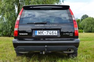 Melns Volvo V70 1999 Rīga, ar dzinēja tilpumu 2.50 L un nobraukumu 260 tūkst. km par 4200 €, foto 5 vietnē AUTOMOTO.COM.LV
