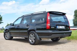 Melns Volvo V70 1999 Rīga, ar dzinēja tilpumu 2.50 L un nobraukumu 260 tūkst. km par 4200 €, foto 9 vietnē AUTOMOTO.COM.LV