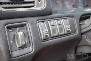 Melns Volvo V70 1999 Rīga, ar dzinēja tilpumu 2.50 L un nobraukumu 260 tūkst. km par 4200 €, foto 12 vietnē AUTOMOTO.COM.LV