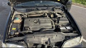Black Volvo V70 2000 in Bauska, with an engine capacity of 2.40 L and mileage of 300 thousand km for 2350 €, photo 10 on AUTOMOTO.COM.LV