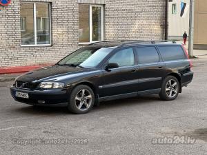 Melns Volvo V70 2001 Narva, ar dzinēja tilpumu 2.40 L un nobraukumu 453 tūkst. km par 1499 €, foto 3 vietnē AUTOMOTO.COM.LV