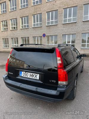Melns Volvo V70 2001 Narva, ar dzinēja tilpumu 2.40 L un nobraukumu 453 tūkst. km par 1499 €, foto 15 vietnē AUTOMOTO.COM.LV