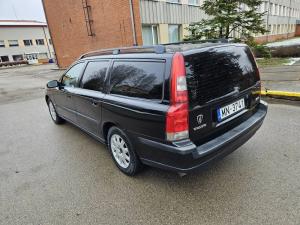 Черный Вольво В70 2001 в Екабпилс, объемом двигателя 2.50 л и пробегом 361 тыс. км за 1690 €, фото 9 на AUTOMOTO.COM.LV