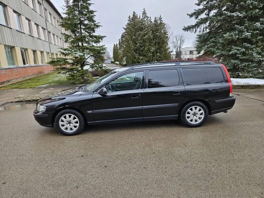 Черный Вольво В70 2001 в Екабпилс, объемом двигателя 2.50 л и пробегом 361 тыс. км за 1690 €, фото 11 на AUTOMOTO.COM.LV