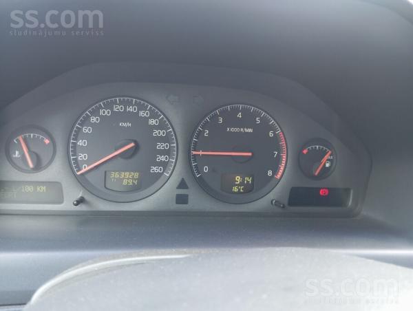 Черный Вольво В70 2001 в Юрмала, объемом двигателя 2.40 л и пробегом 364 тыс. км за 1500 €, фото 11 на AUTOMOTO.COM.LV