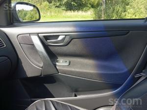 Melns Volvo V70 2001 Jūrmala, ar dzinēja tilpumu 2.40 L un nobraukumu 364 tūkst. km par 1500 €, foto 20 vietnē AUTOMOTO.COM.LV