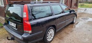 Melns Volvo V70 2002 Švenčionys, ar dzinēja tilpumu 2.40 L un nobraukumu 338 tūkst. km par 1350 €, foto 6 vietnē AUTOMOTO.COM.LV