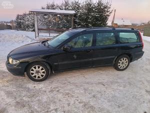 Melns Volvo V70 2002 Kaišiadorys, ar dzinēja tilpumu 2.40 L un nobraukumu 373 tūkst. km par 1180 €, foto  vietnē AUTOMOTO.COM.LV