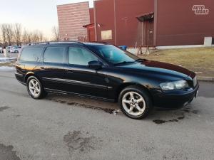 Melns Volvo V70 2002 Mažeikiai, ar dzinēja tilpumu 2.40 L un nobraukumu 524 tūkst. km par 1000 €, foto 3 vietnē AUTOMOTO.COM.LV
