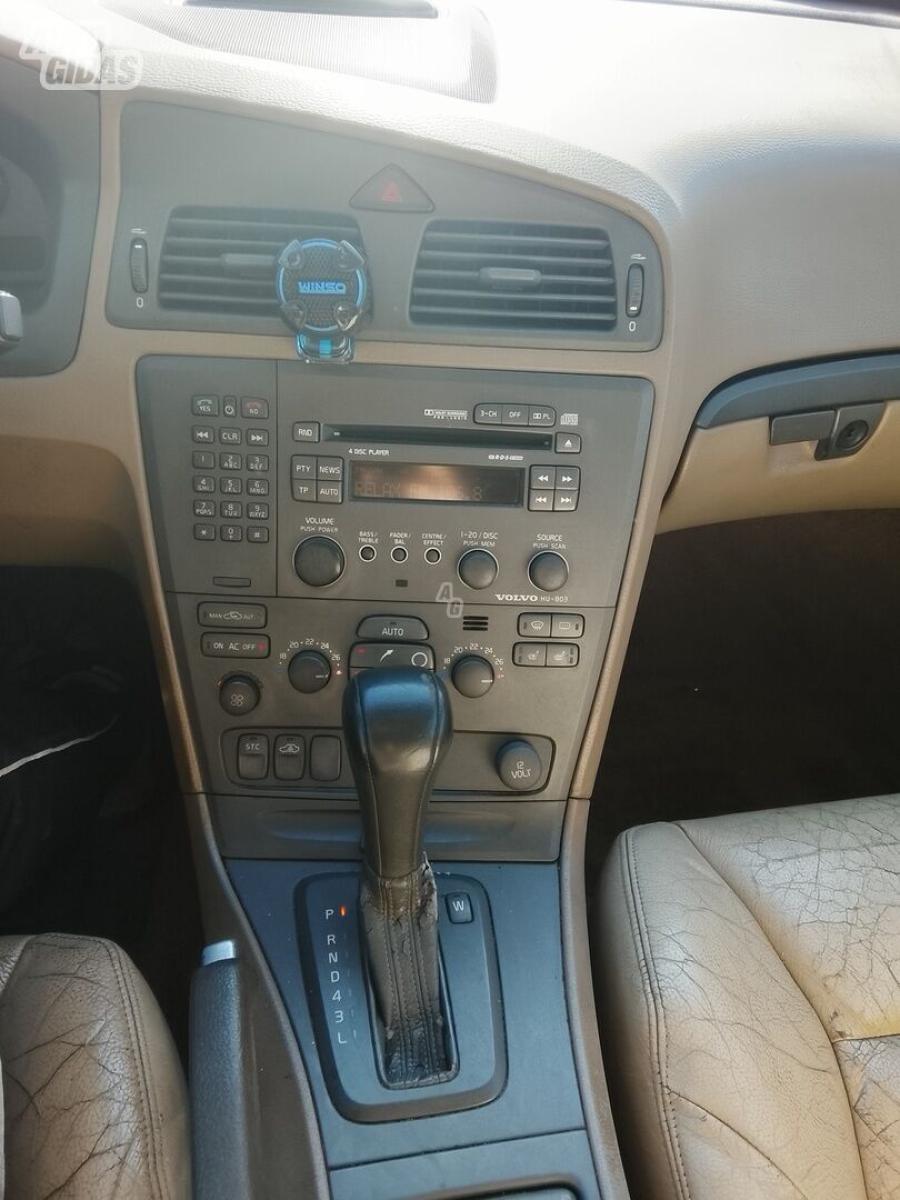 Melns Volvo V70 2002 Mažeikiai, ar dzinēja tilpumu 2.40 L un nobraukumu 524 tūkst. km par 1000 €, foto 9 vietnē AUTOMOTO.COM.LV