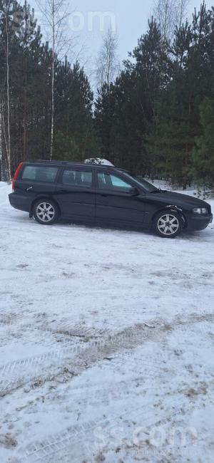 Черный Вольво В70 2002 в Екабпилс, объемом двигателя 2.40 л и пробегом 401 тыс. км за 1500 €, фото 8 на AUTOMOTO.COM.LV