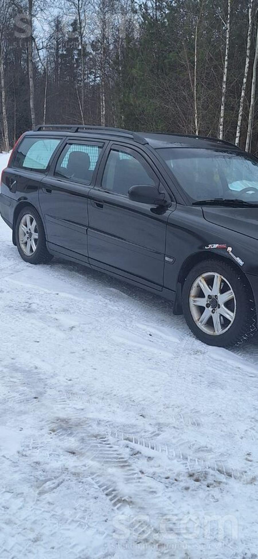 Черный Вольво В70 2002 в Екабпилс, объемом двигателя 2.40 л и пробегом 401 тыс. км за 1500 €, фото 10 на AUTOMOTO.COM.LV