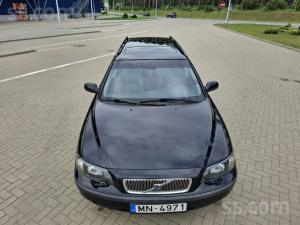 Melns Volvo V70 2002 Rīga, ar dzinēja tilpumu 2.40 L un nobraukumu 307 tūkst. km par 2100 €, foto 6 vietnē AUTOMOTO.COM.LV