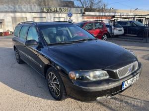 Black Volvo V70 2002 in Riga, with an engine capacity of 2.40 L and mileage of 0 thousand km for 2390 €, photo 5 on AUTOMOTO.COM.LV