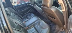 Black Volvo V70 2002 in Valmiera, with an engine capacity of 2.40 L and mileage of 560 thousand km for 1400 €, photo 11 on AUTOMOTO.COM.LV