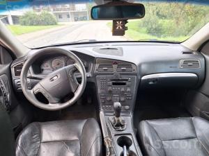 Melns Volvo V70 2002 Ogre, ar dzinēja tilpumu 2.40 L un nobraukumu 379 tūkst. km par 1450 €, foto 8 vietnē AUTOMOTO.COM.LV
