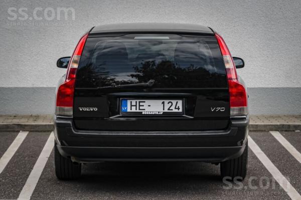 Melns Volvo V70 2002 Rīga, ar dzinēja tilpumu 2.40 L un nobraukumu 257 tūkst. km par 1750 €, foto 6 vietnē AUTOMOTO.COM.LV