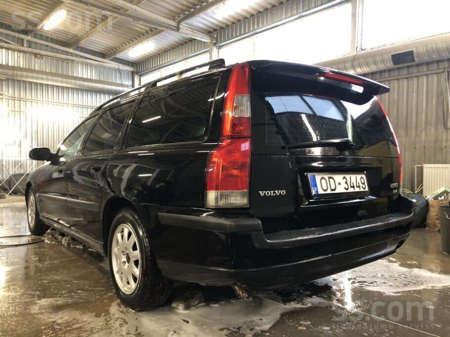 Черный Вольво В70 2002 в Рига, объемом двигателя 2.40 л и пробегом 350 тыс. км за 1500 €, фото 5 на AUTOMOTO.COM.LV