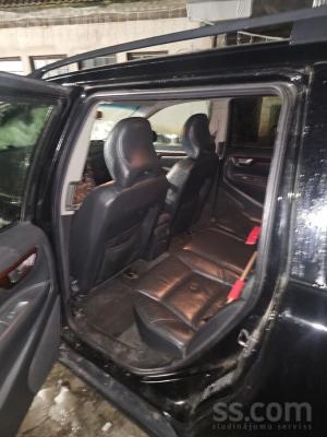 Melns Volvo V70 2002 Valmiera, ar dzinēja tilpumu 2.40 L un nobraukumu 452 tūkst. km par 1300 €, foto 11 vietnē AUTOMOTO.COM.LV