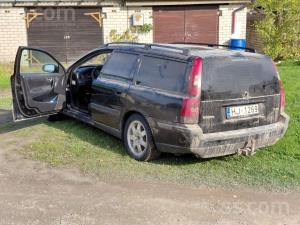 Вольво В70 2002 в Салдус на AUTOMOTO.COM.LV Черный Вольво В70 2002 в Салдус, объемом двигателя 2.40 л и пробегом 486 тыс. км за 500 €, фото 1 на AUTOMOTO.COM.LV