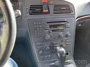 Melns Volvo V70 2003 Liepāja, ar dzinēja tilpumu 2.40 L un nobraukumu 285 tūkst. km par 1430 €, foto 10 vietnē AUTOMOTO.COM.LV