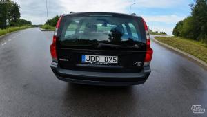 Черный Вольво В70 2003 в Алитус, объемом двигателя 2.40 л и пробегом 480 тыс. км за 1750 €, фото 6 на AUTOMOTO.COM.LV