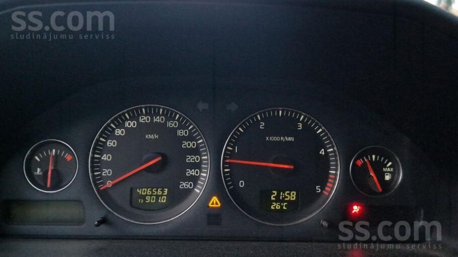 Melns Volvo V70 2003 Rīga, ar dzinēja tilpumu 2.40 L un nobraukumu 0 tūkst. km par 690 €, foto 19 vietnē AUTOMOTO.COM.LV