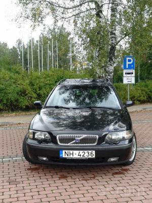Melns Volvo V70 2003 Rīga, ar dzinēja tilpumu 2.40 L un nobraukumu 297 tūkst. km par 750 €, foto 5 vietnē AUTOMOTO.COM.LV