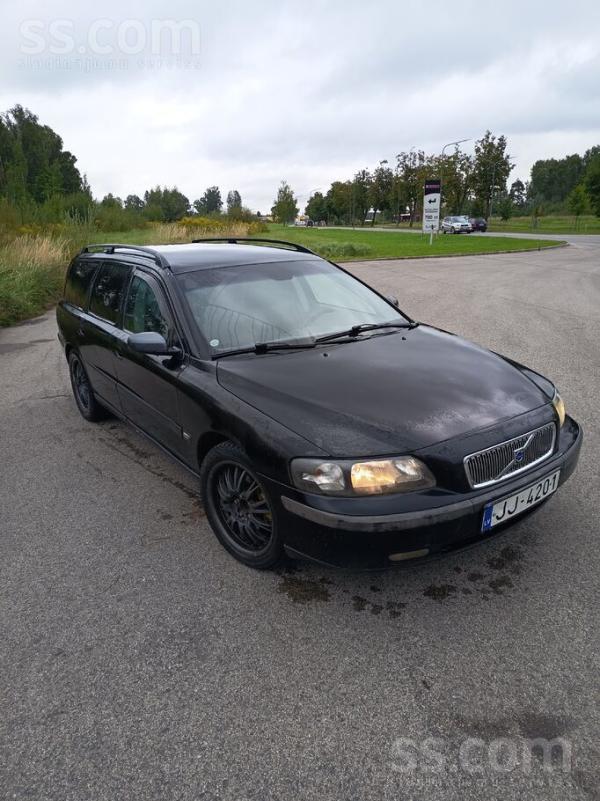 Melns Volvo V70 2003 Aizkraukle, ar dzinēja tilpumu 2.40 L un nobraukumu 0 tūkst. km par 1450 €, foto 1 vietnē AUTOMOTO.COM.LV