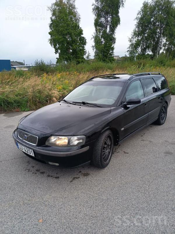 Melns Volvo V70 2003 Aizkraukle, ar dzinēja tilpumu 2.40 L un nobraukumu 0 tūkst. km par 1450 €, foto 5 vietnē AUTOMOTO.COM.LV