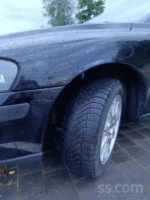 Melns Volvo V70 2003 Rīga, ar dzinēja tilpumu 2.40 L un nobraukumu 399 tūkst. km par 1790 €, foto 4 vietnē AUTOMOTO.COM.LV